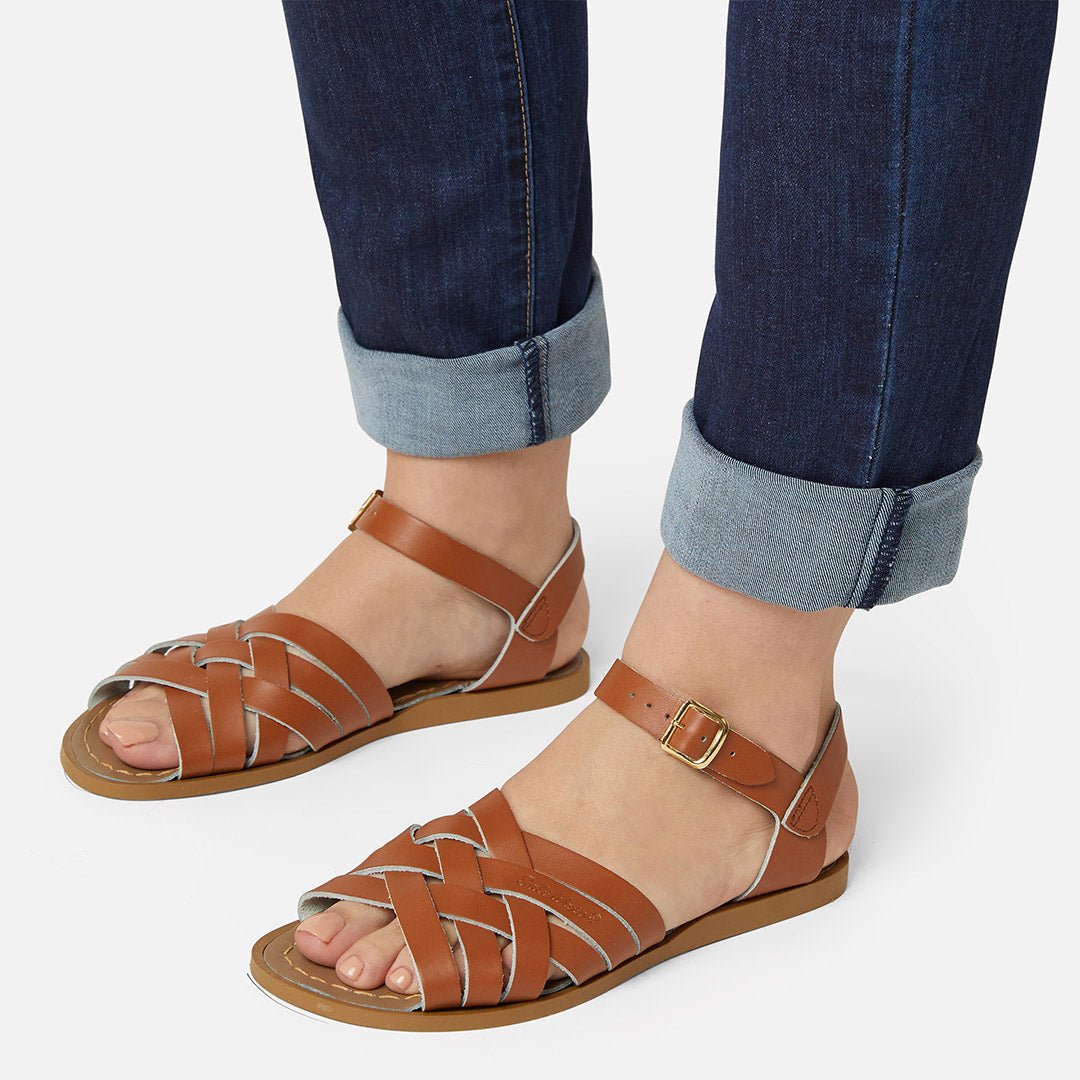 Women's Stylish Flat Summer Sandals in Neutral Colours
