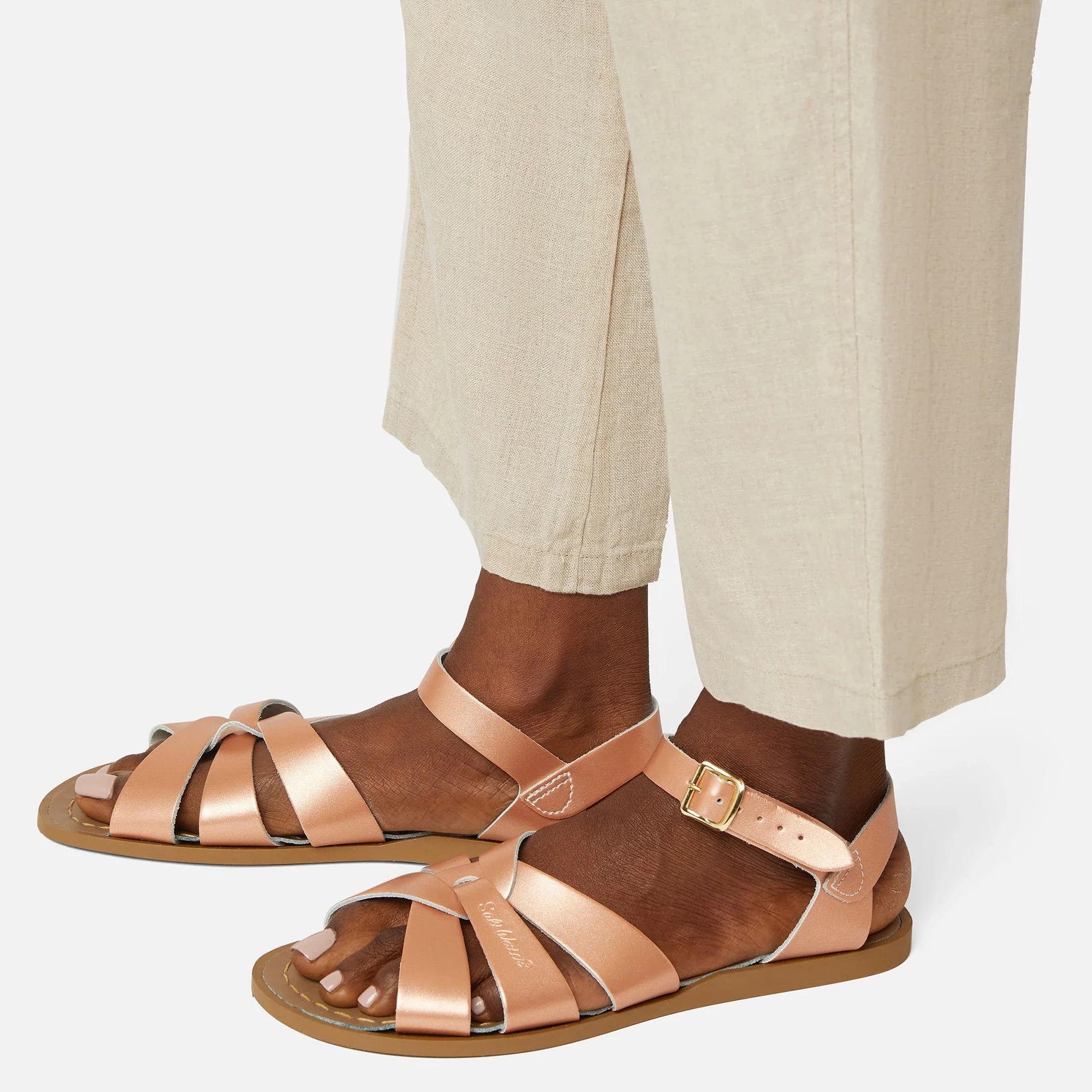 Sandales pour femmes - Sandales plates en cuir de Salt-Water EU